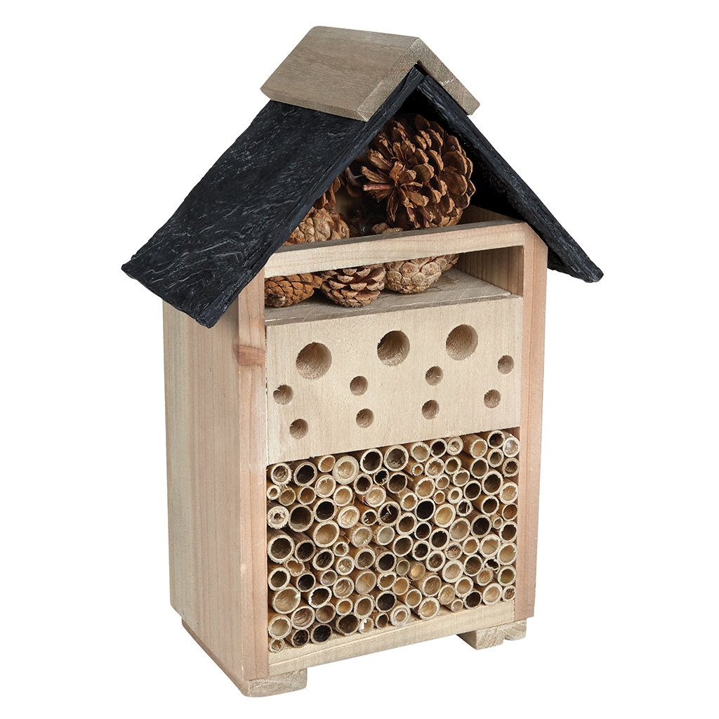 GM Bee and Bug House - Groves Nurseries & Garden Centre