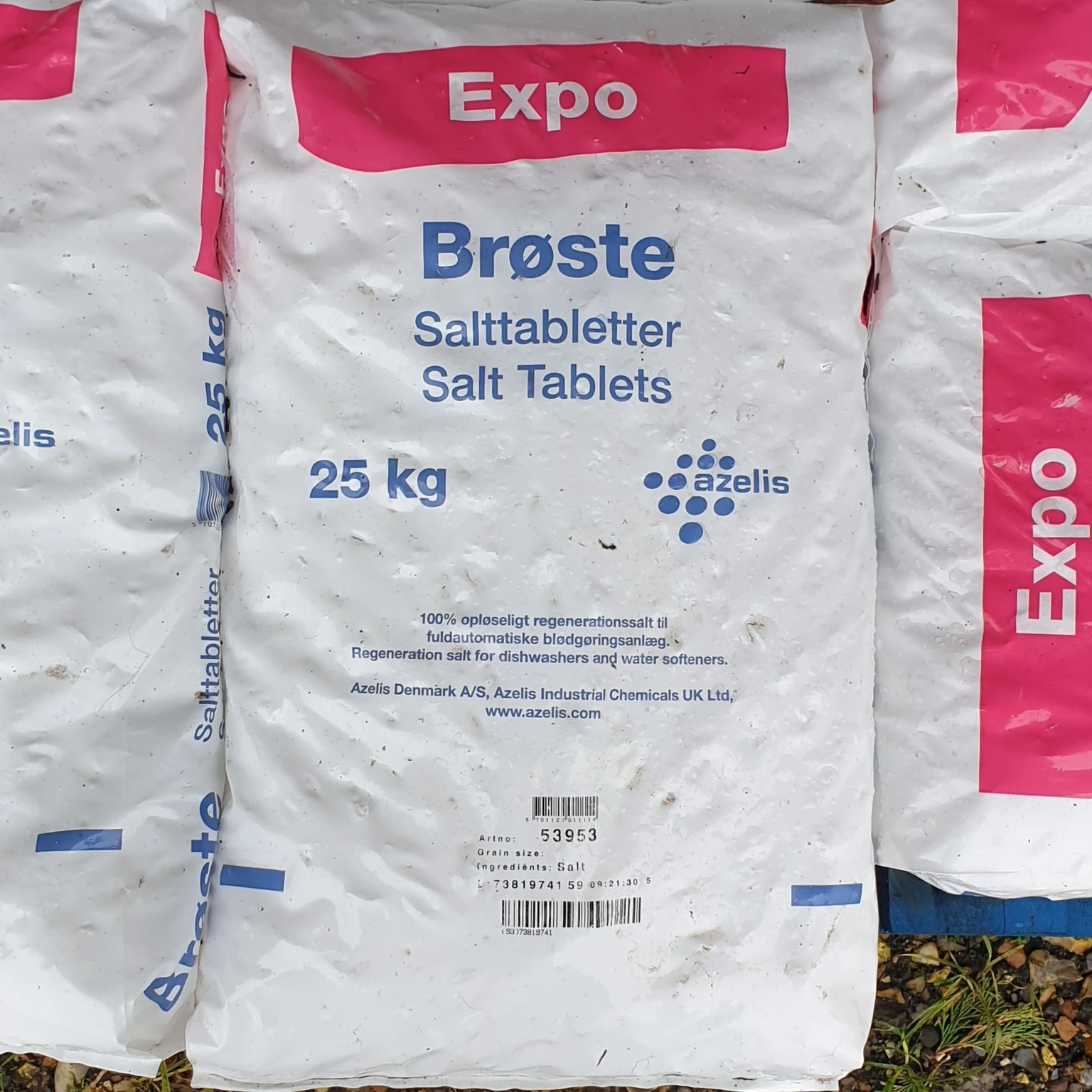 Salt Tablets 25kg - Groves Nurseries & Garden Centre